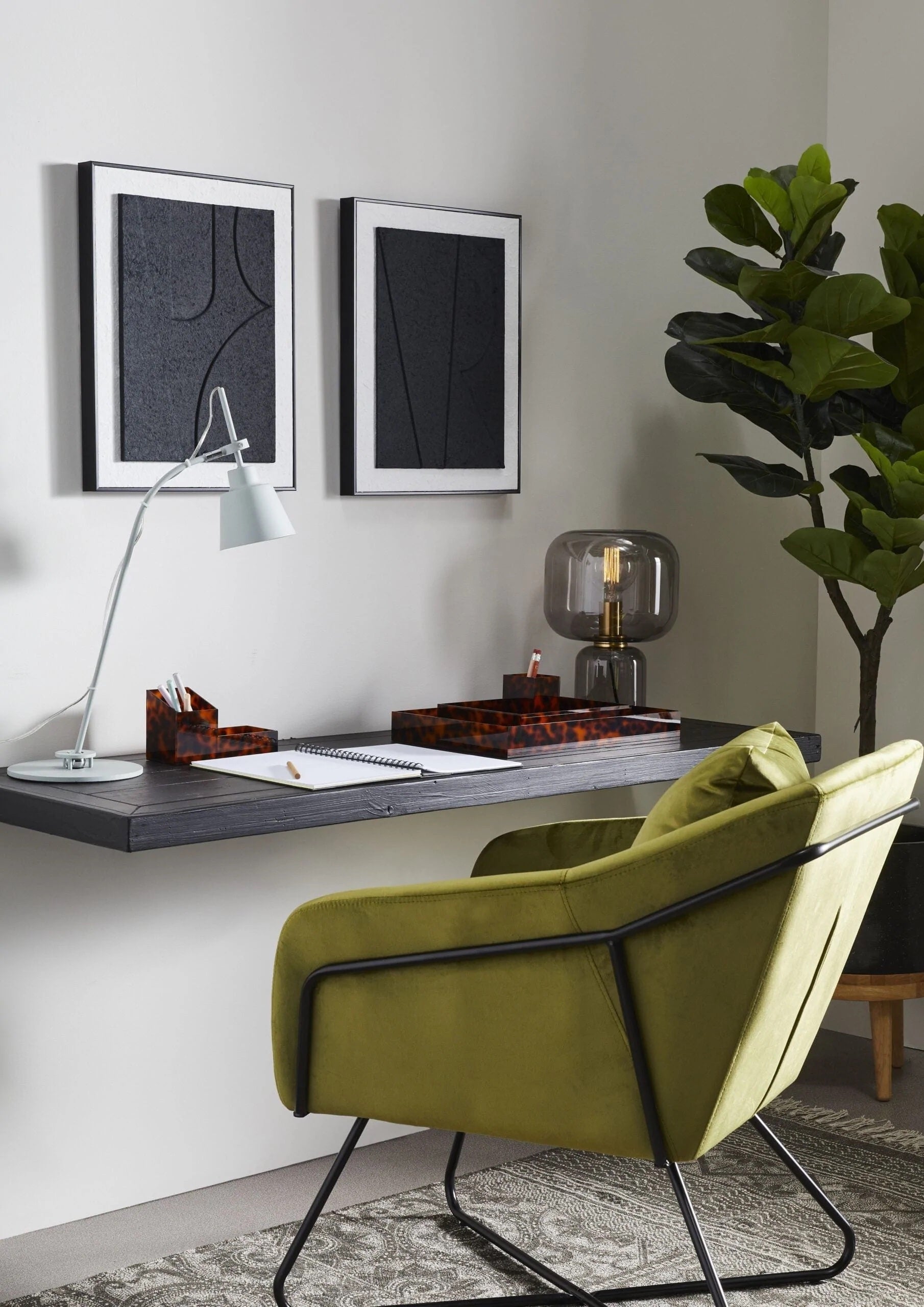 Decor – Co-ed.
